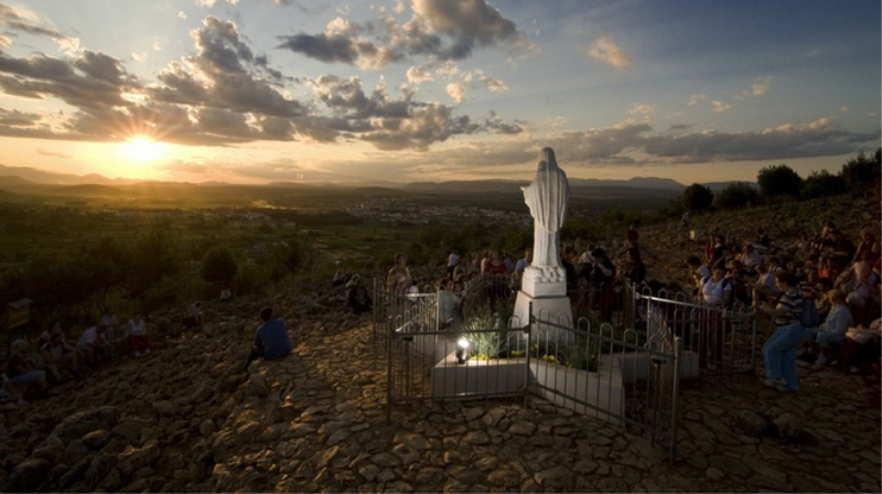 VIDEO: Thompson zapjevao o Majci i fenomenu Međugorja! Pjesmu 'Gospin ...